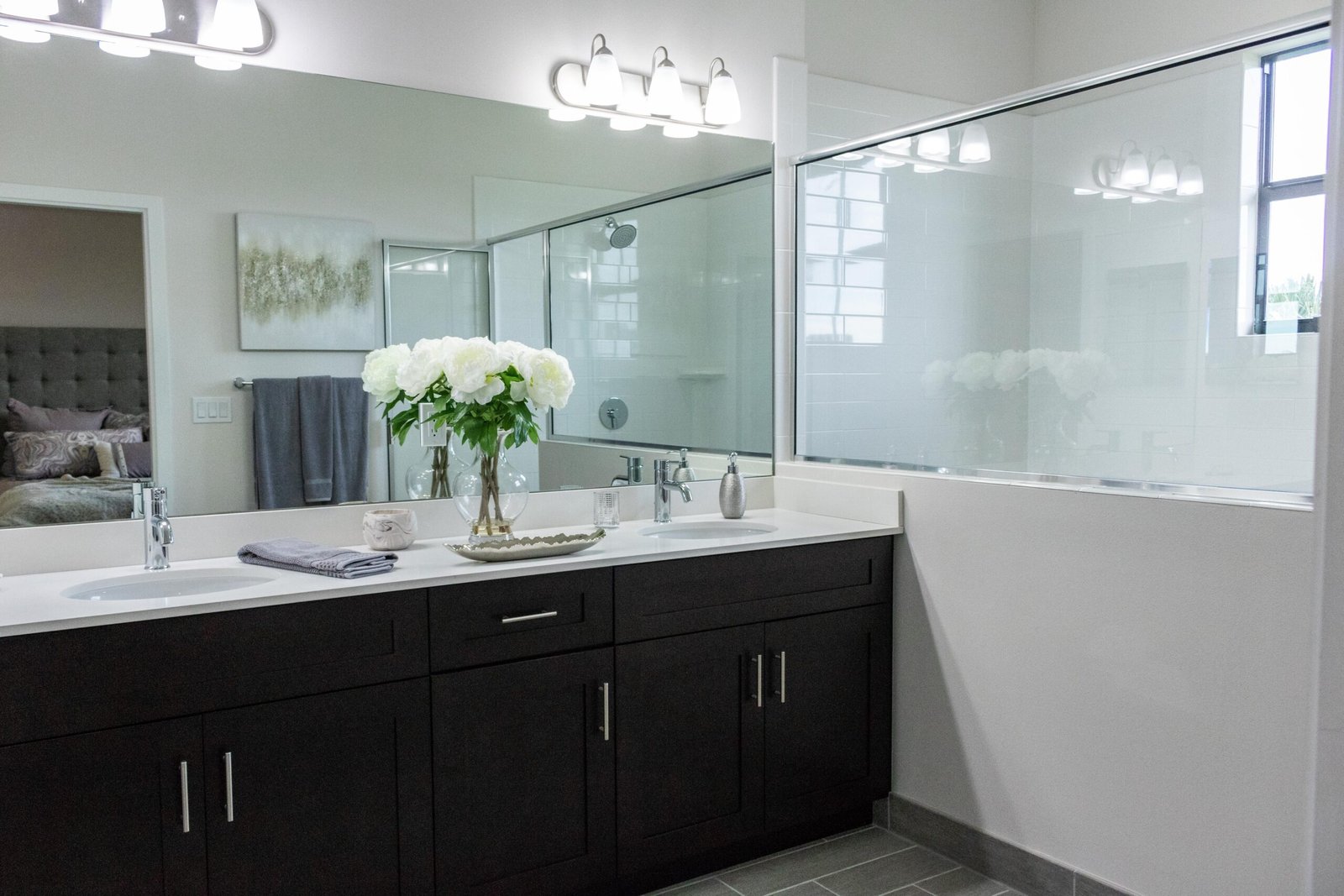 Best Corian Countertop Specialist in Abu Dhabi - كوريان
